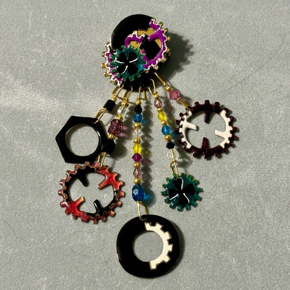 Jewelry | Lunch At The Ritz Pin Brooch Gears | Poshmark